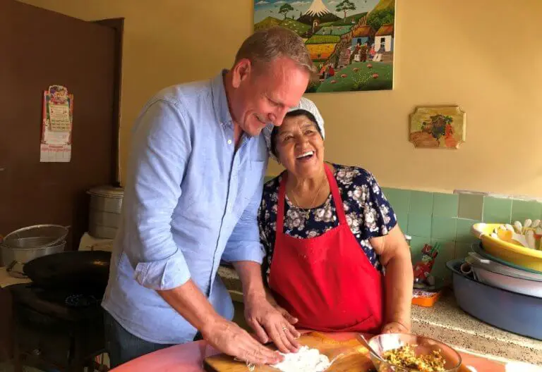 How To Choose The Perfect Travel Cooking Class